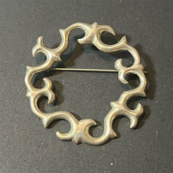 F. Chee | Jewelry | Vintage Navajo Sandcast Sterling Silver Brooch Pin Signed F Chee 2 ...